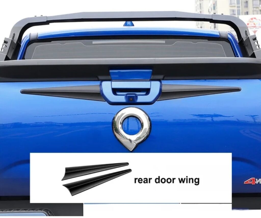 P SERIES PASSENGER – REAR DOOR WINGS – aeroblack